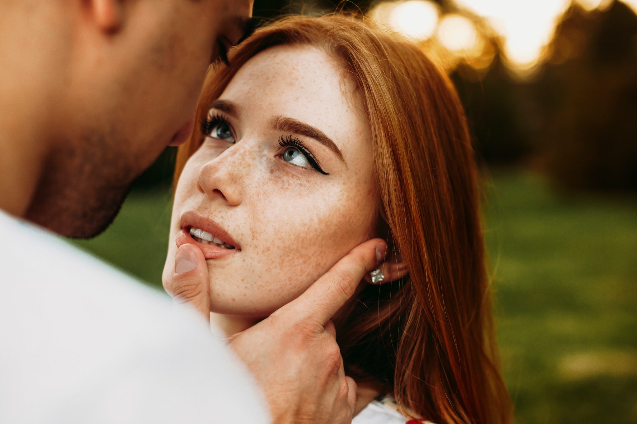 Seelenverwandte erkennen sich durch den Blick in die Augen