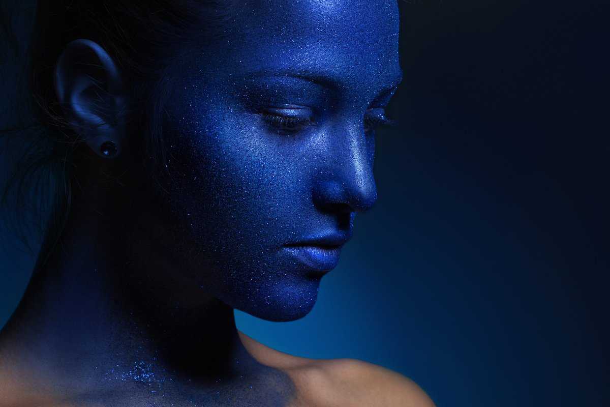 Indigo Aura: Die mystischen Tiefen des Universums